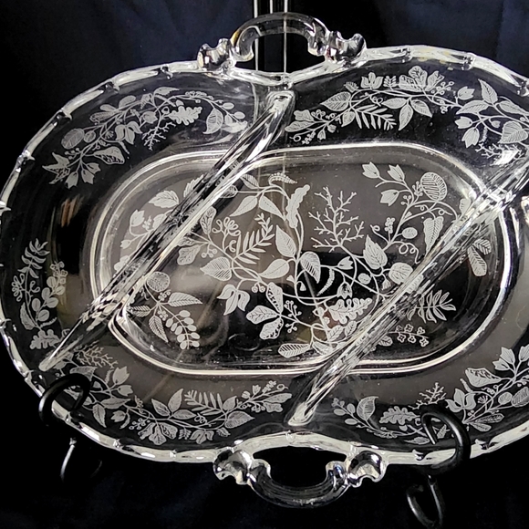 Fostoria | Dining | Fostoria Lacy Leaf Etched Pattern On 3 Part Divided ...